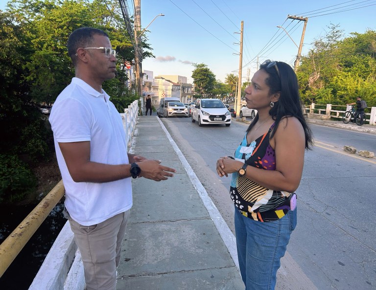Sargento Byron pontua falta de estrutura na ponte de acesso aos conjuntos Santa Lúcia, Sol ...